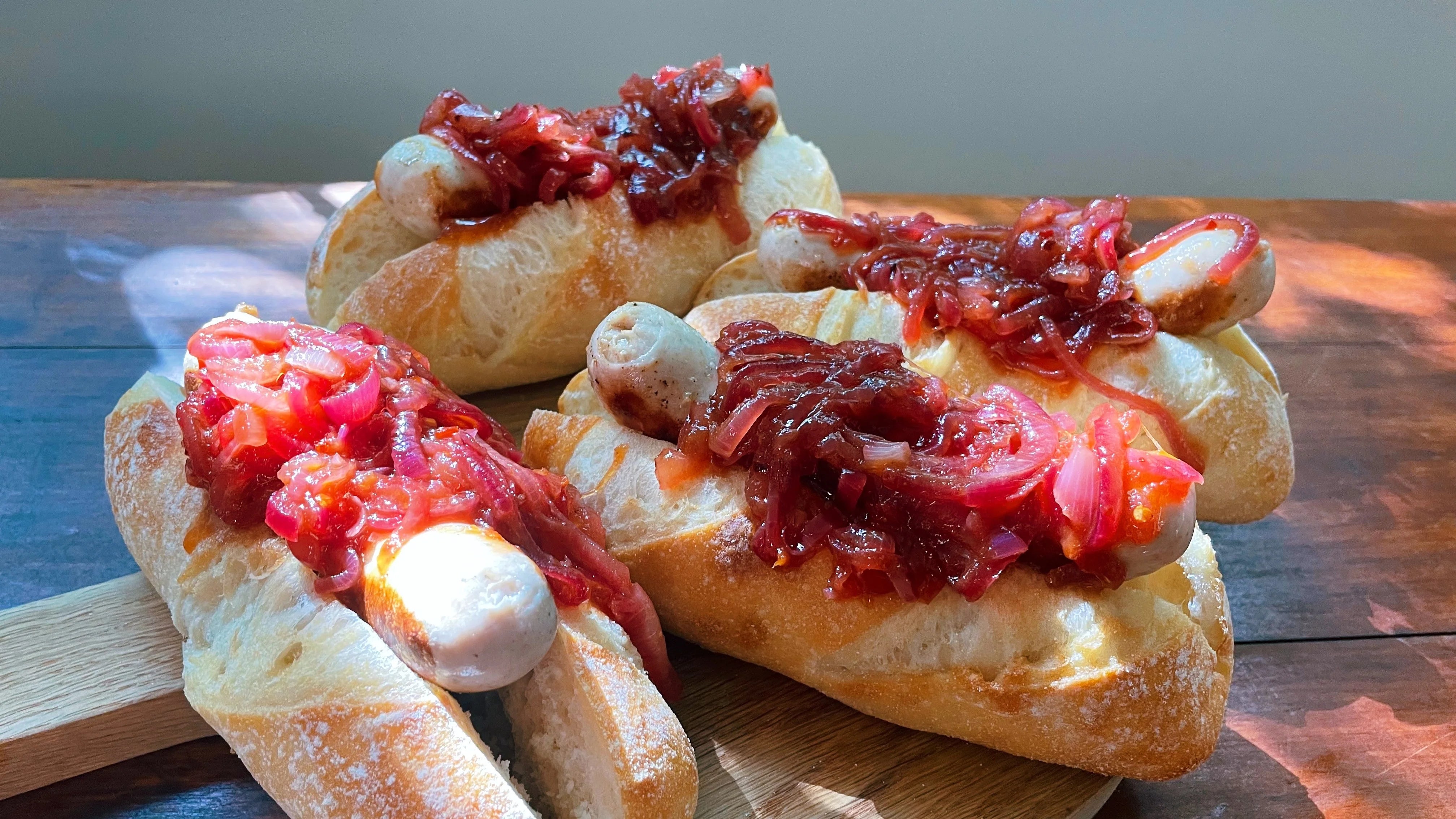 German Bratwurst Rolls with Chilli Jam Onions – Gotzinger Smallgoods